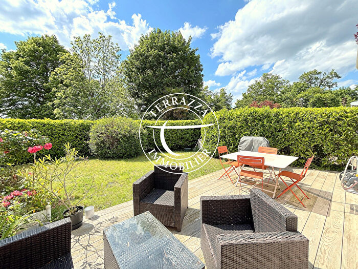 Appartement 4 pièces à La Celle-Saint-Cloud, Le Bourg, à vendre