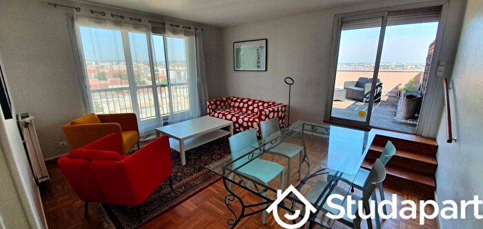 Appartement à louer - Clemenceau, Dijon - 1 pièce - 2 chambres