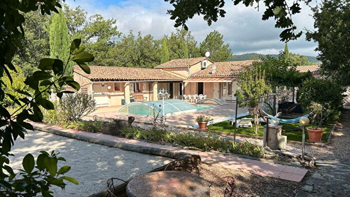 Maison à vendre - Forcalqueiret - 5 pièces - 3 chambres