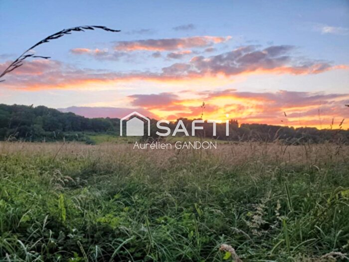 Maison à vendre - Saint-Denis-sur-Ouanne - 7 pièces - 4 chambres