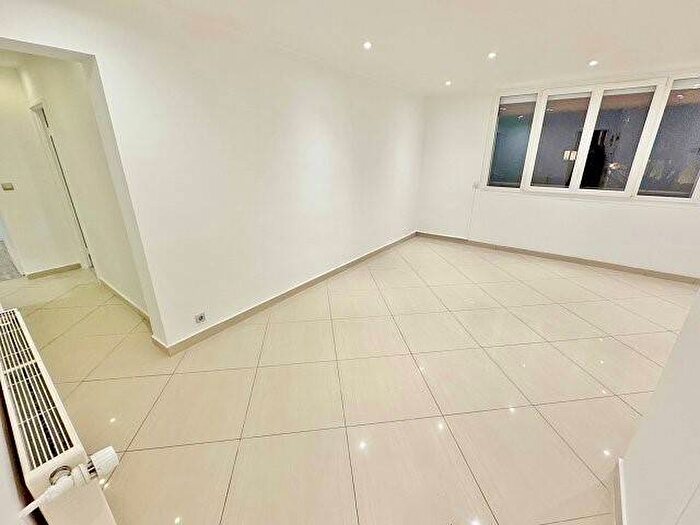 Appartement 3 pièces à louer à Les Stades, Villiers-sur-Marne