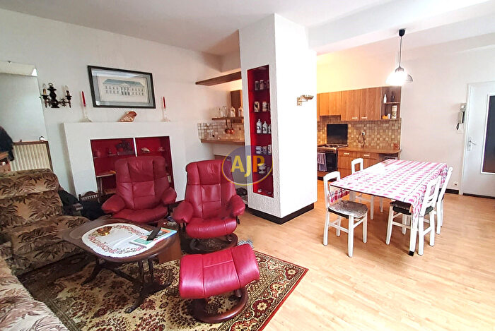 Appartement 5 pièces à Pontivy, Centre-ville, Blavet, à vendre