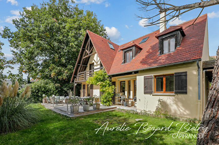 Maison à vendre - Vaucresson - 8 pièces - 6 chambres