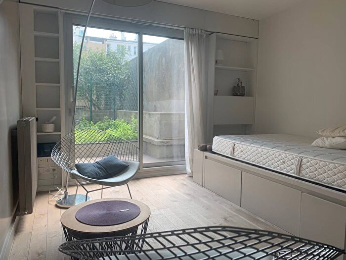 Appartement à louer - Paris ème arrondissement - 1 pièce