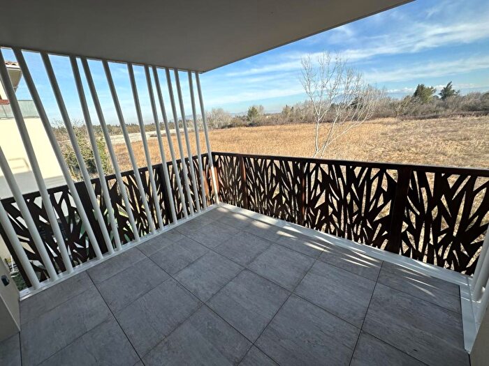 Appartement à louer - Monteux - 3 pièces - 2 chambres