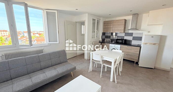 Villeurbanne, Zola, Pressence : Appartement 2 pièces à vendre