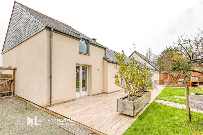 Maison à vendre - Saint-Léger-des-Bois - 6 pièces - 4 chambres