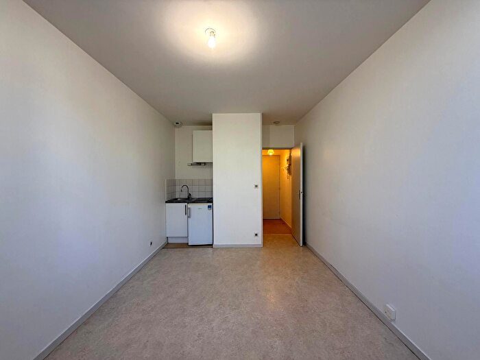 Appartement à louer - Angers, Belle, Beille - 1 pièce