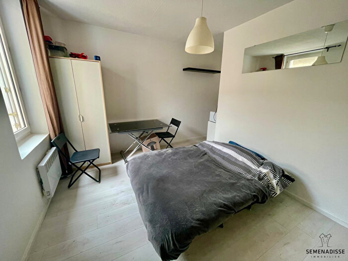 Appartement à louer - Toulouse, Saint-Cyprien - 1 pièce