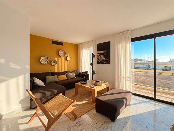 Centre-ville, Cannes : Appartement 3 pièces à louer