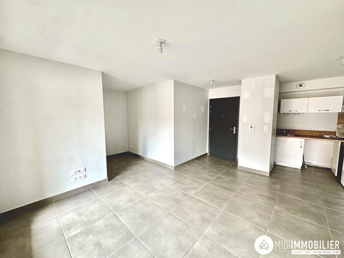 Appartement à louer - Albi - 2 pièces - 1 chambre