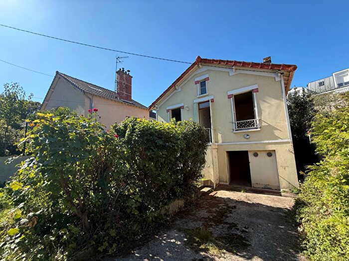 Maison à vendre - Châtillon, Vieux Bourg, Malraux - 3 pièces - 2 chambres