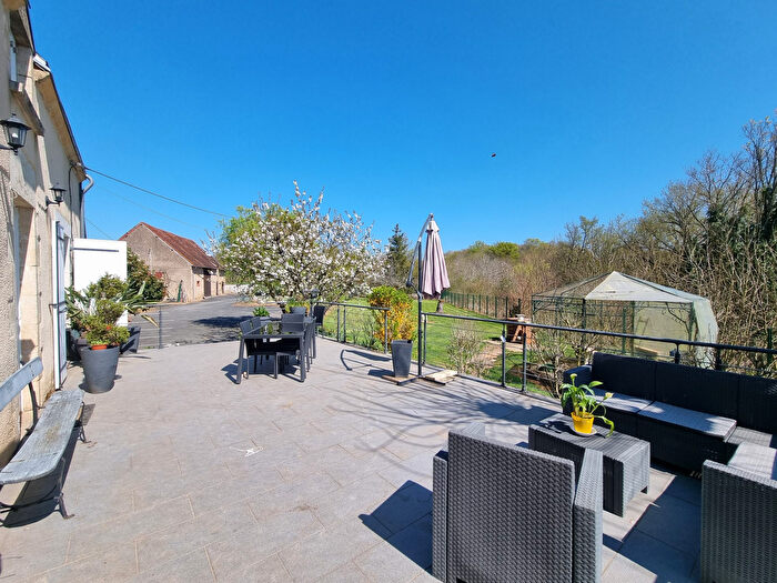 Maison à vendre - Chassignolles - 8 pièces - 5 chambres