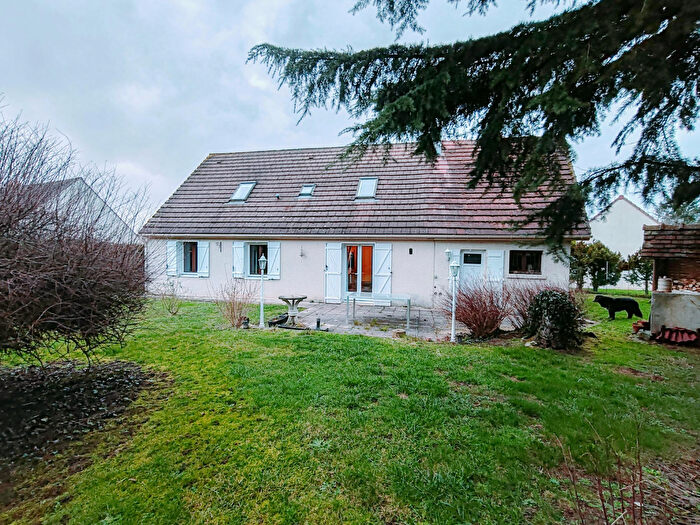 Maison à vendre - Villers-Cotterêts - 6 pièces - 4 chambres