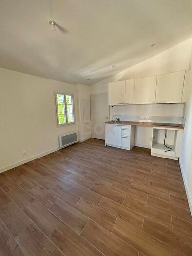 Carqueiranne : Appartement 1 pièce à louer