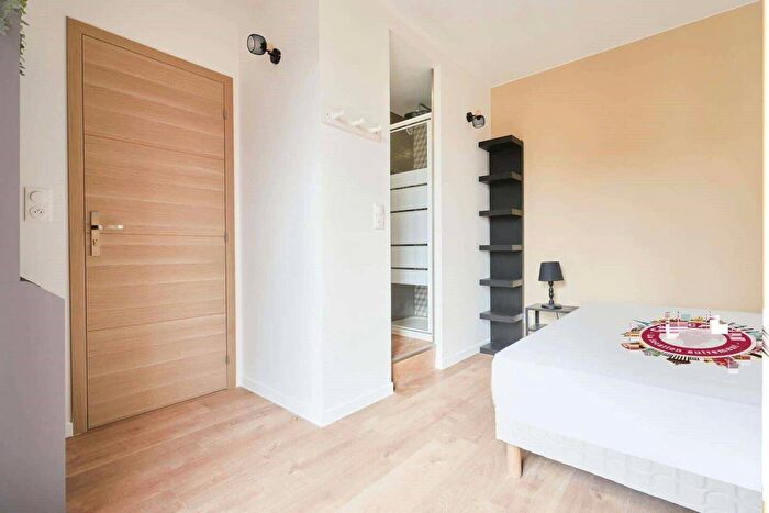 Appartement à louer - Chemin Vert-Europe, Reims - 1 pièce