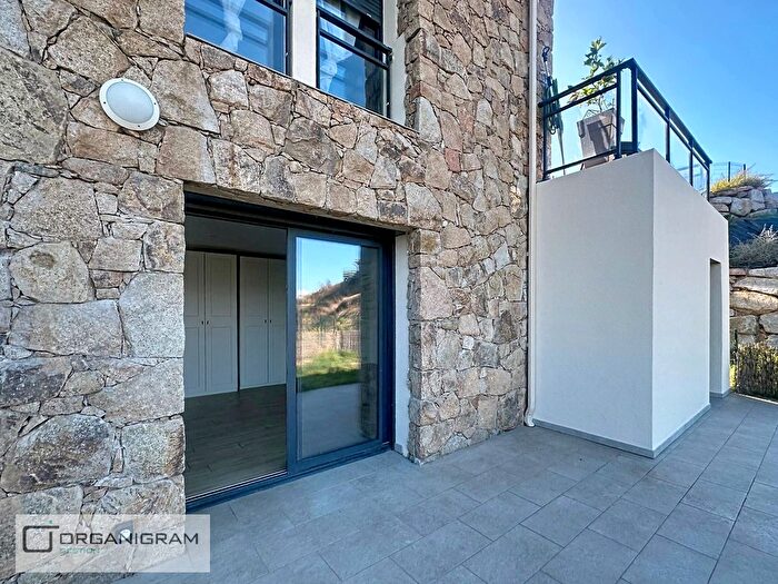 Appartement à louer - Grosseto-Prugna - 2 pièces - 1 chambre