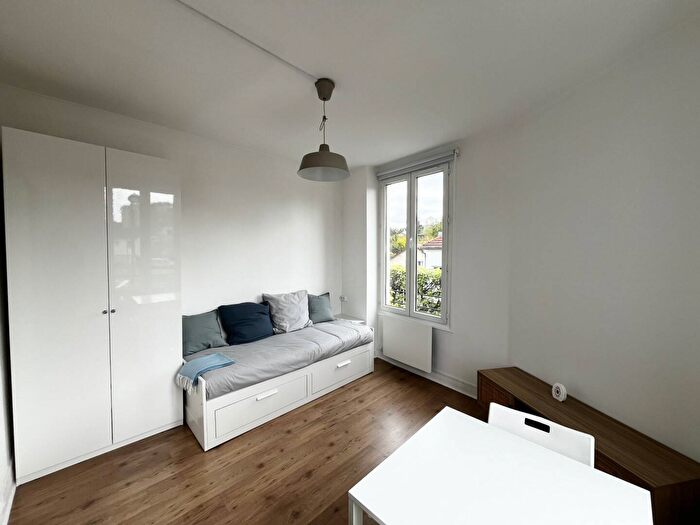 Appartement 1 pièce à Plateau-Mont Valérien, Rueil-Malmaison, à louer