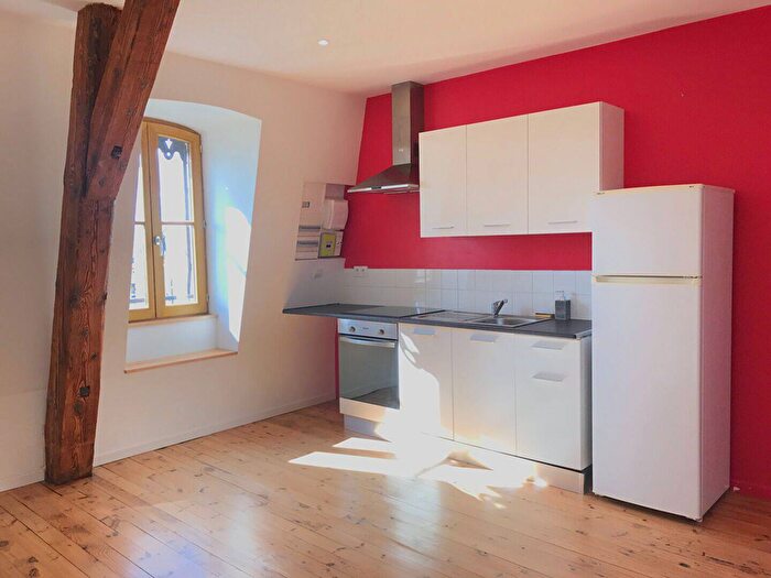 Le Centre-Centre Ville, Roanne : Appartement 3 pièces à louer
