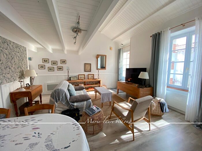 Maison à vendre - Saint-Gilles-Croix-de-Vie - 2 pièces - 1 chambre