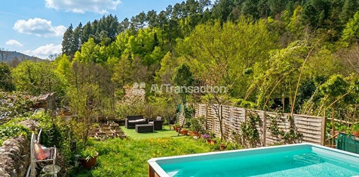 Maison à vendre - Lasalle - 5 pièces - 4 chambres