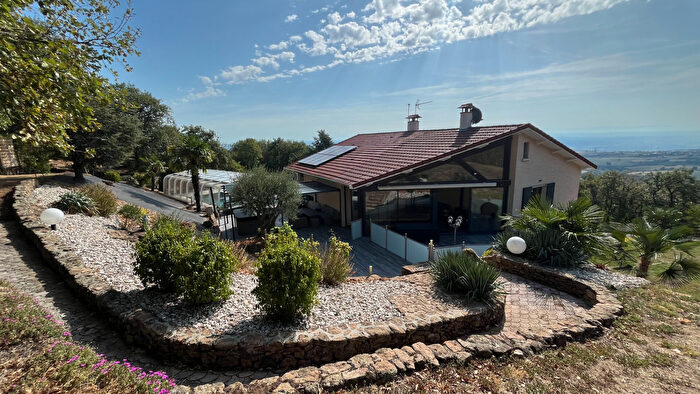 Maison 7 pièces à vendre - Chuyer