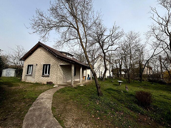 Maison à louer - Nord Est Epone, Épône - 3 pièces - 2 chambres