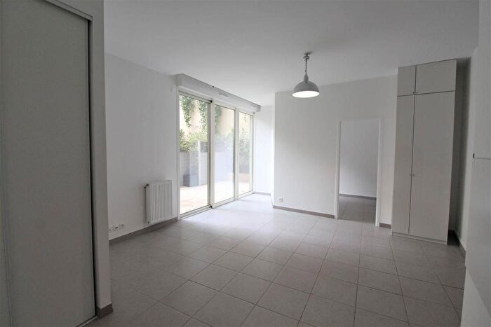 Appartement 3 pièces à louer - République, Puteaux