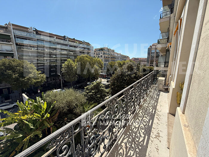 Nice, Médecin - Appartement 5 pièces à louer