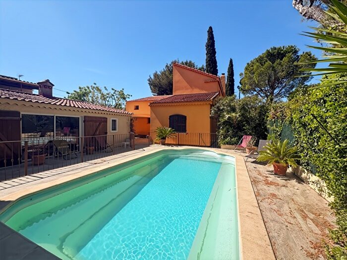 Marseille 13ème, Les Mourets : Maison 5 pièces à vendre