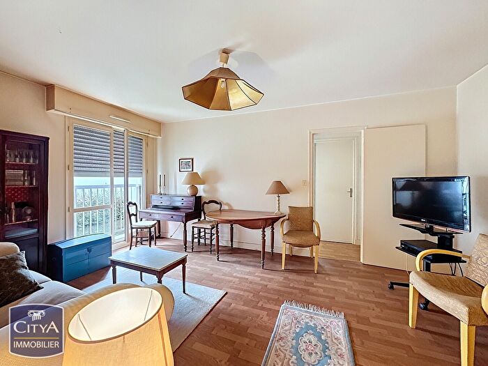 Mainvilliers - Appartement 2 pièces à vendre