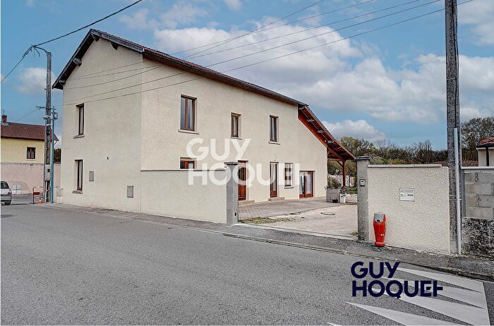 Maison à vendre - Pont-de-Chéruy - 8 pièces - 6 chambres