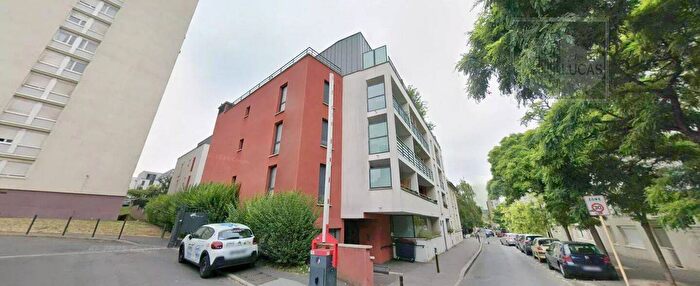 Petits Jardins-Bas de Bicêtre, Le Kremlin-Bicêtre : Appartement 2 pièces à louer