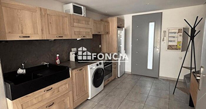 Les Hauts de Saint Bonnet, Saint-Bonnet-de-Mure : Appartement 3 pièces à louer