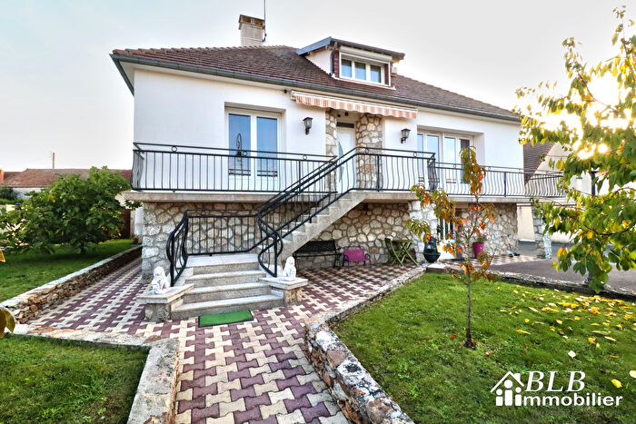 Maison à vendre - Le Perray-en-Yvelines - 7 pièces - 5 chambres