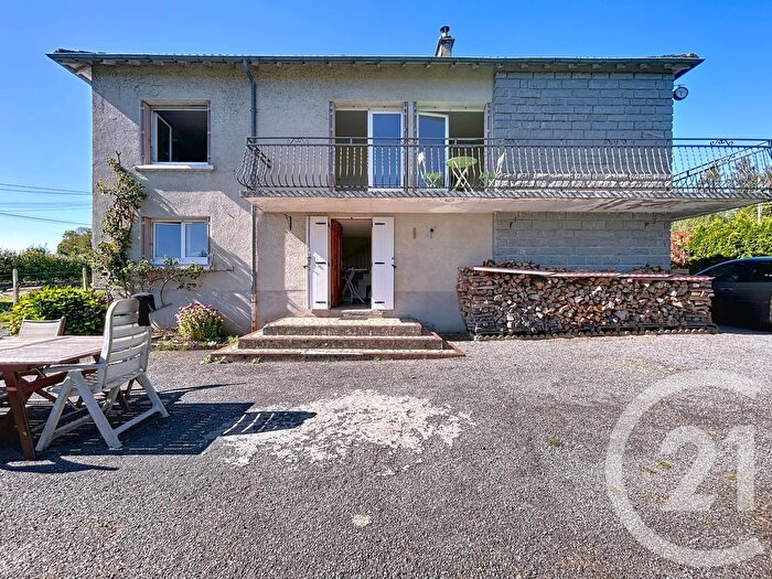 Maison à vendre - Saint-Vaury - 6 pièces - 3 chambres