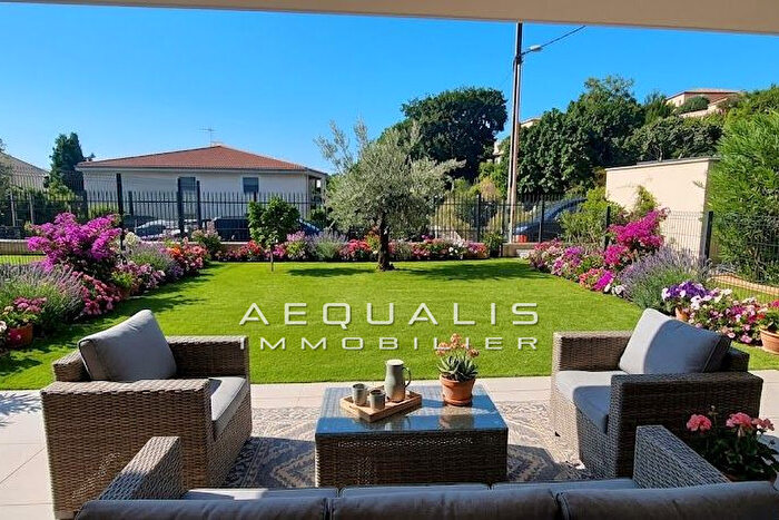 Appartement 3 pièces à vendre - Saint-Laurent-du-Var, Jacquons, Plateaux Fleuris