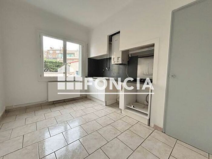 Appartement à louer - Emile Zola, Béziers - 3 pièces - 2 chambres