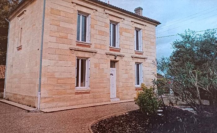 Saint-Antoine : Maison 5 pièces à louer