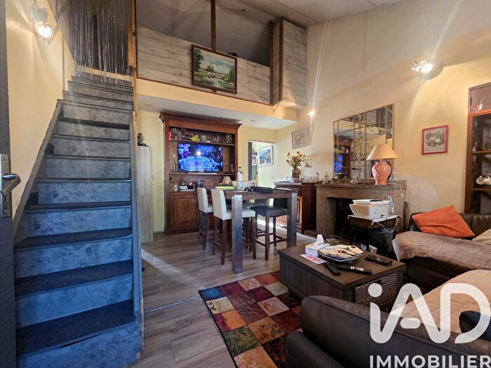 Appartement à vendre - Monacia-dAullène - 2 pièces - 1 chambre