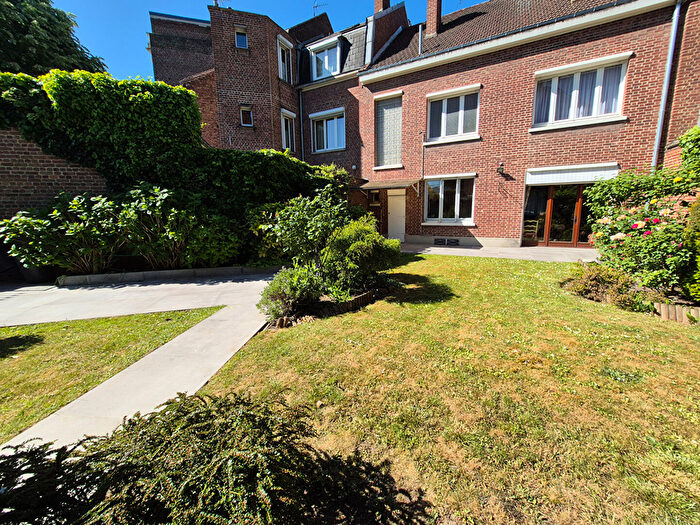 Maison à vendre - Cambrai, Centre-Ville, Gare - 10 pièces - 3 chambres