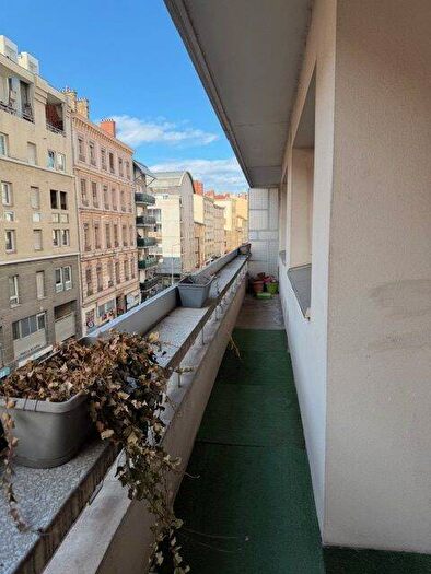 Appartement à louer - Lyon ème arrondissement - 2 pièces - 1 chambre