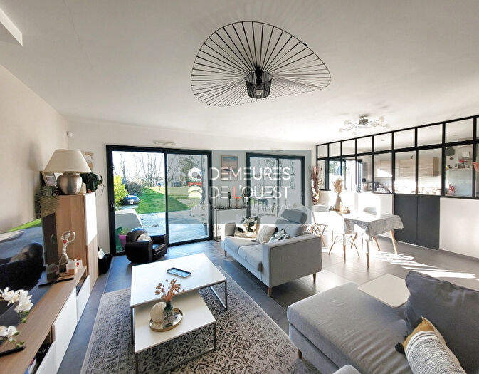 Maison à vendre - Saint-Grégoire - 6 pièces - 4 chambres