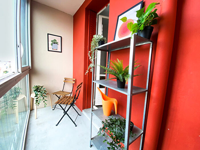 Appartement à louer - Villeurbanne, Zola, Pressence - 5 pièces - 1 chambre