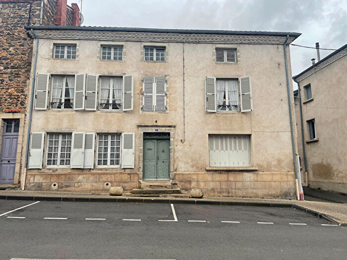 Maison à vendre - Paulhaguet - 10 pièces - 5 chambres