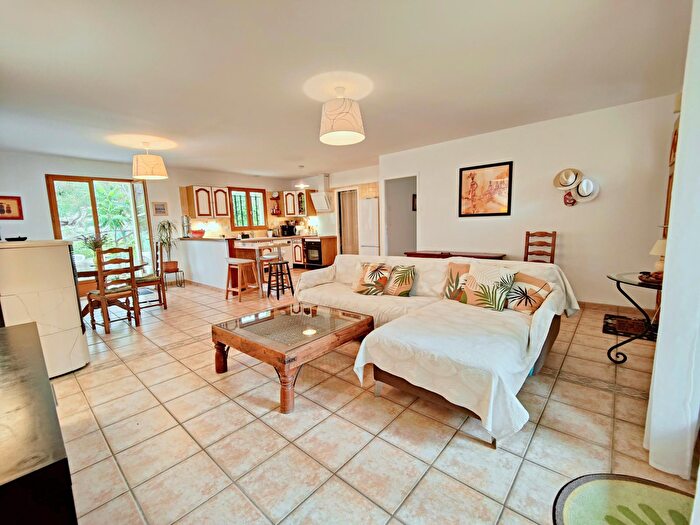 Maison à vendre - Hostens - 4 pièces - 3 chambres