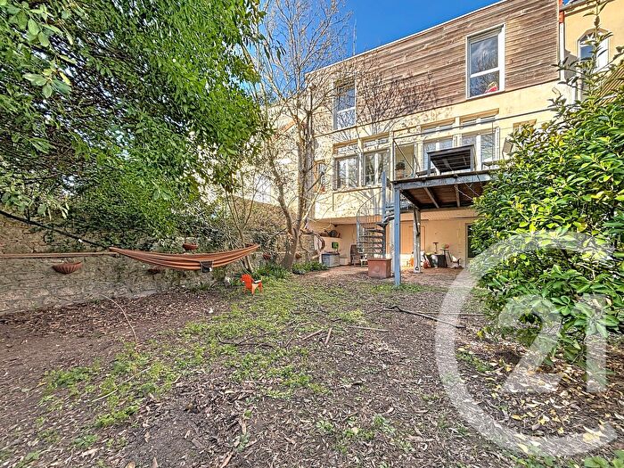 Maison à vendre - Angoulême, Champ de Mars - 8 pièces - 4 chambres