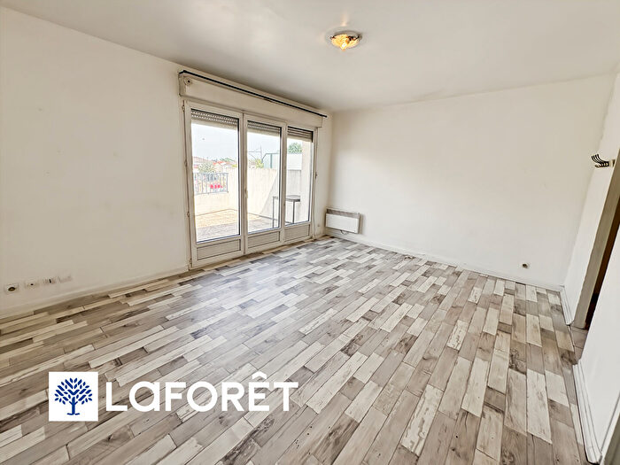 Appartement 1 pièce à louer - Morsang-sur-Orge, Curie