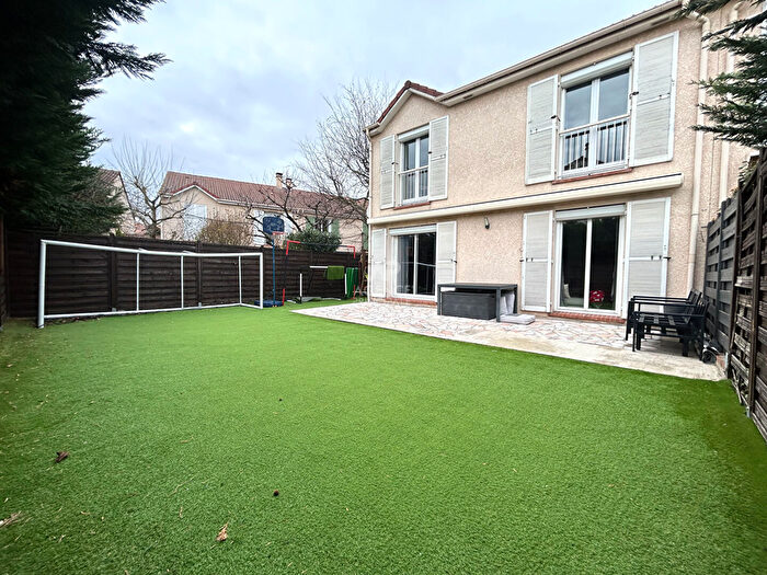 Maison à vendre - Carrières-sous-Poissy, Saint-Blaise - 6 pièces - 4 chambres