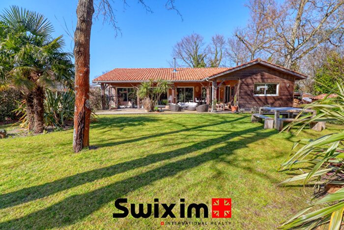 Maison à vendre - Lacanau, Lacanau ville, Centre-ville - 7 pièces - 4 chambres